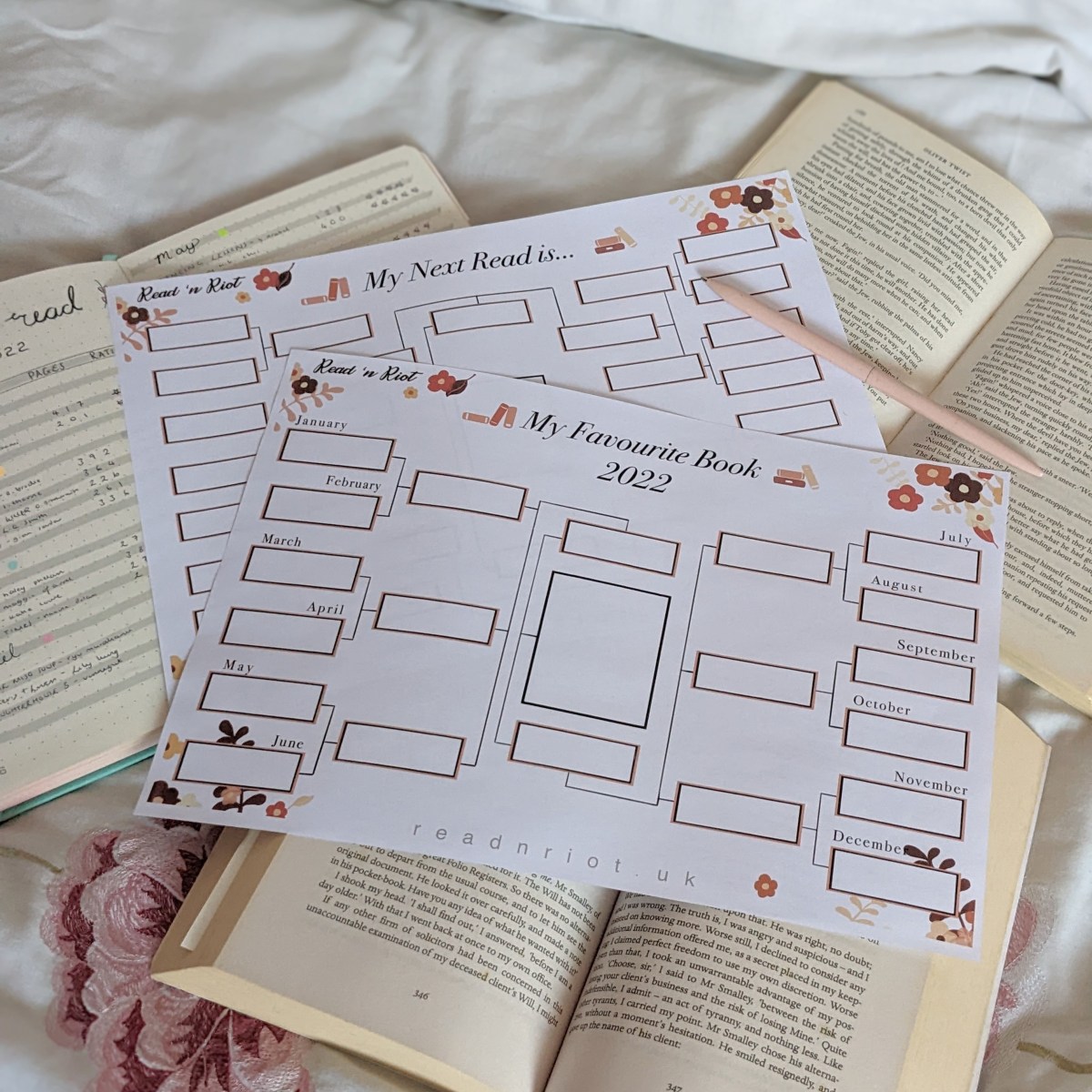 How to Use Book Brackets – Two Ways (Free Downloadable PDF!) – Read ‘N Riot